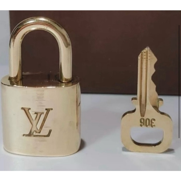 Louis Vuitton | Accessories | Authentic Louis Vuitton Gold Lock And Key ...